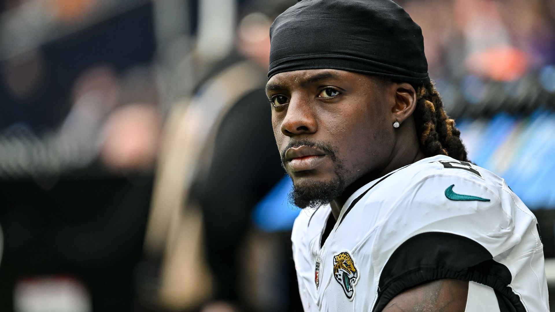 Ravens sign veteran RB D’Ernest Johnson