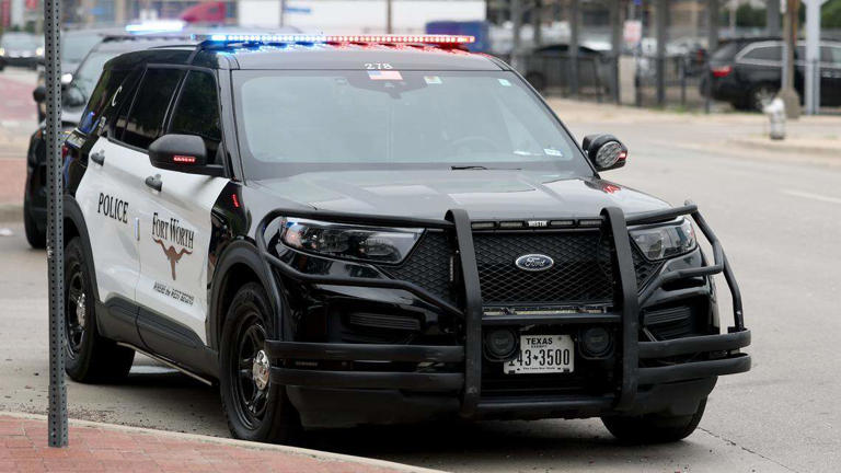 Passenger critically injured in a crash with Fort Worth police car ...
