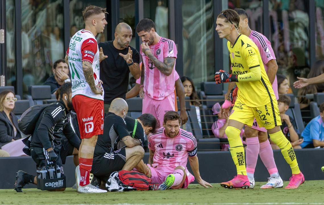 Messi suffered ‘minor muscle injury' in right leg. Here is latest update