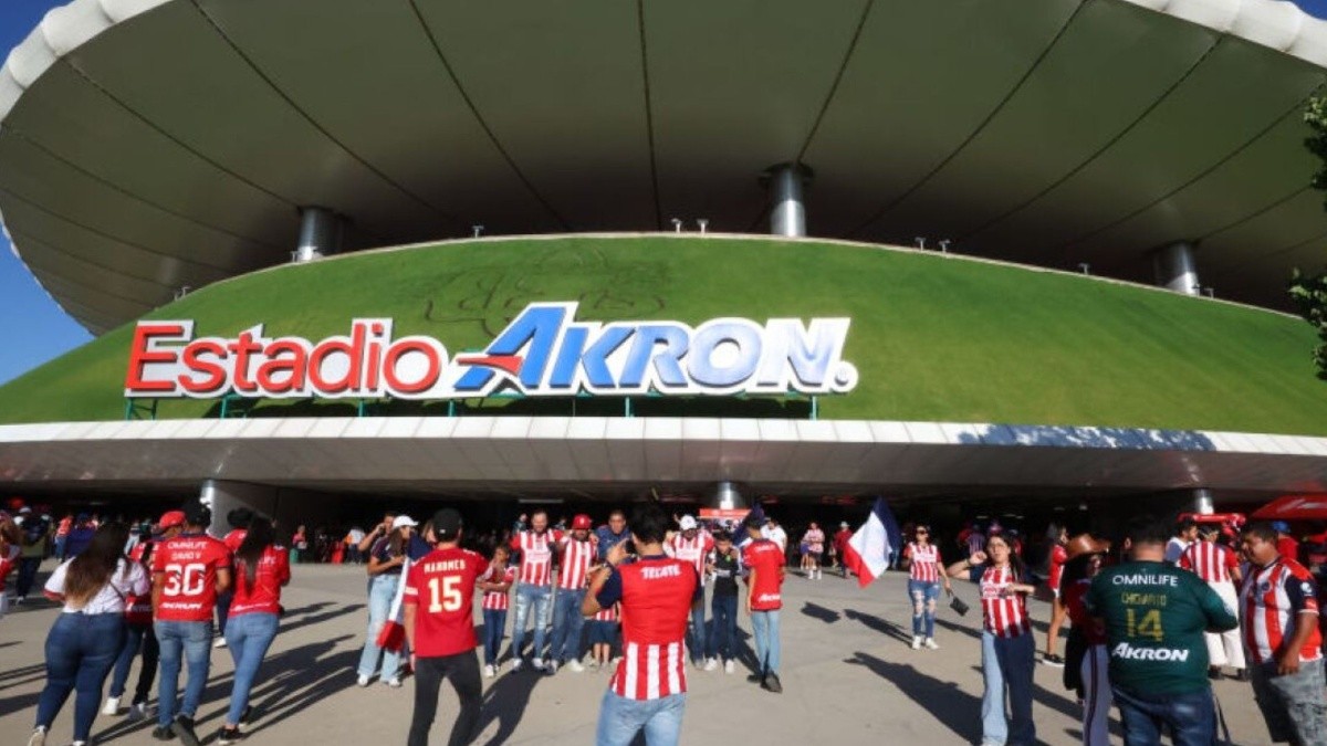 FIFA: Announcing the Creation of a Modern Autotrain for Chivas Stadium ...