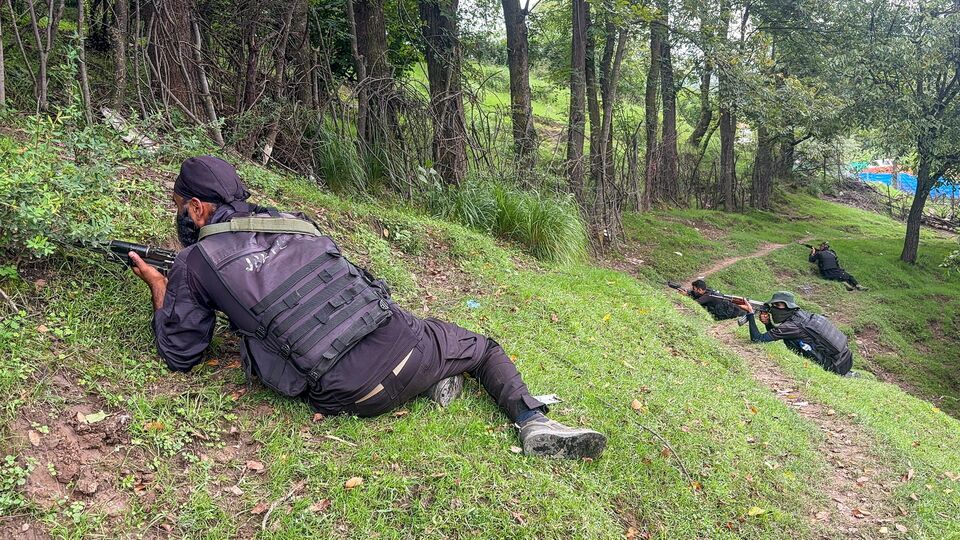 Jammu-Kashmir encounter: Operation continues for 4th day in Kulgam's ...