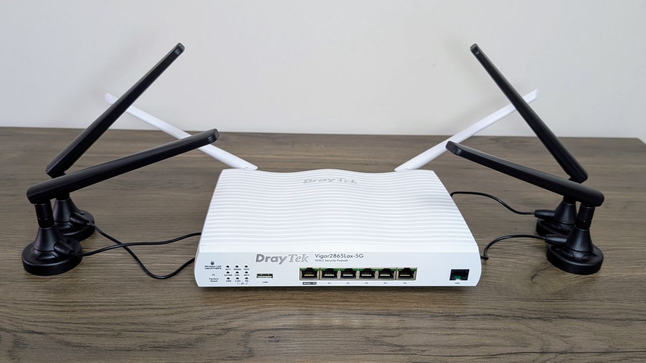 DrayTek Vigor2865Lax-5G 5G NR AX3000 Wi-Fi 6 router review