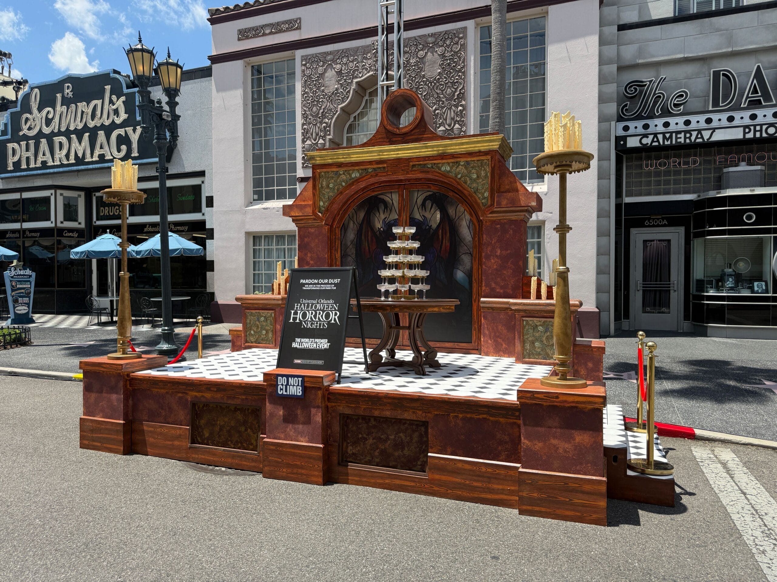 Cat Lady's House Grows, Table Set for Bloody Masquerade, and More Added ...