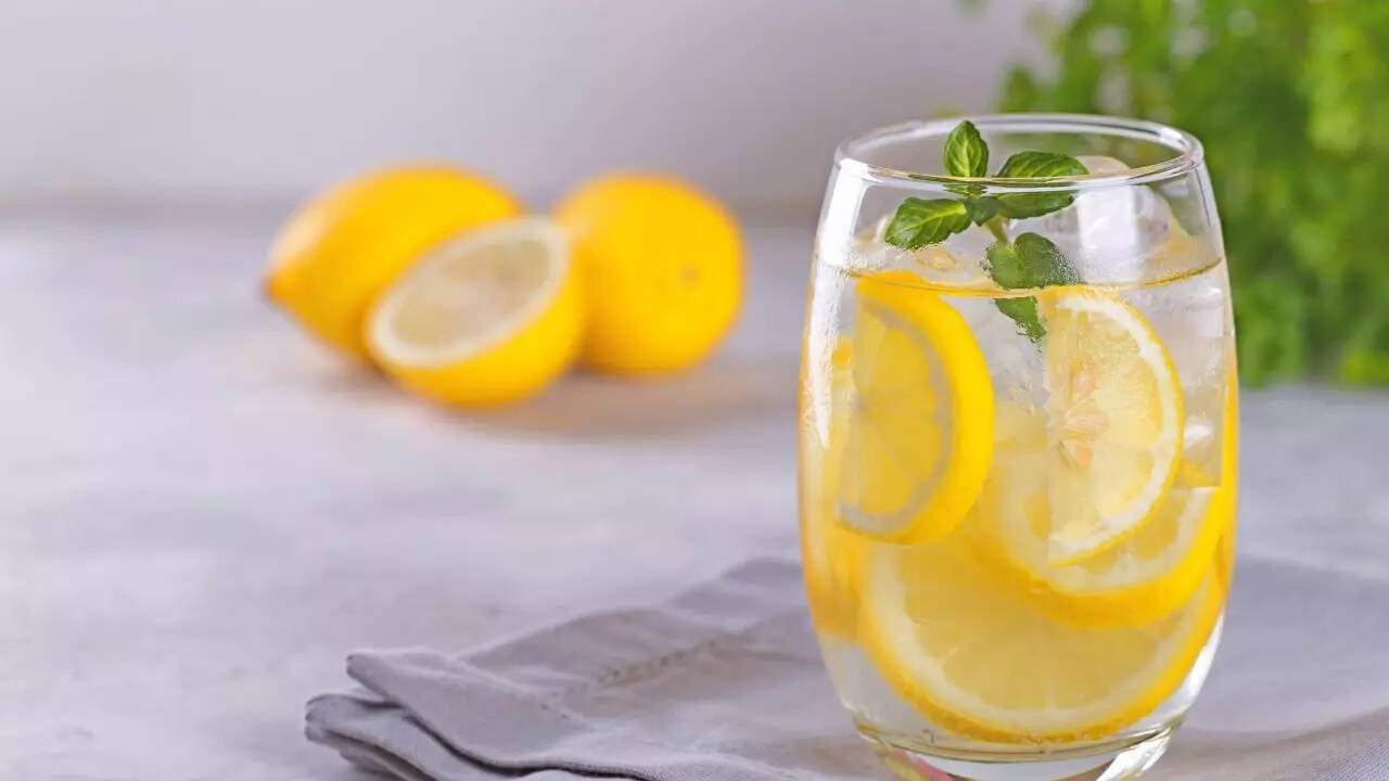 Is lemon water actually beneficial for health? Top Harvard doctor explains