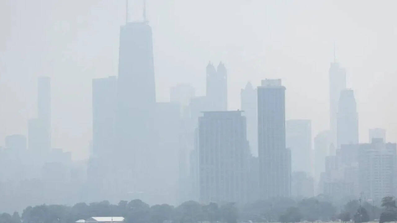 Canada Wildfires Send Thick Smoke Across Midwest, Northeast US; Air ...