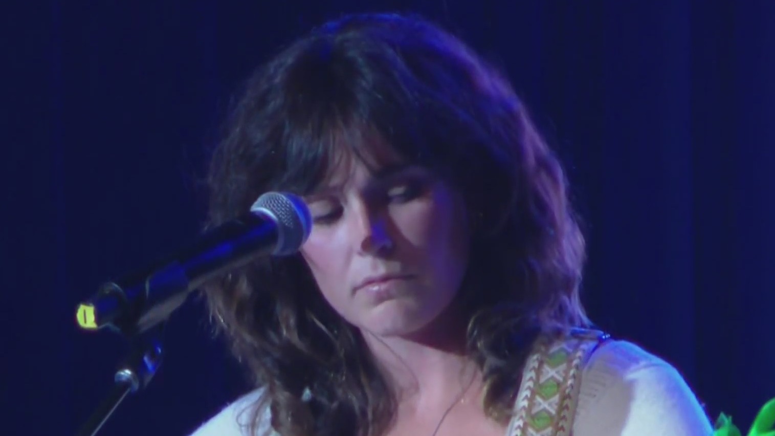 CBS Texas raises over $100,000 with Loud for Love concert to support ...