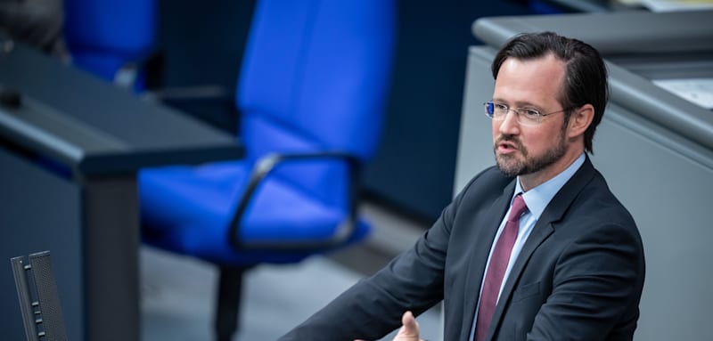 Politiker von Union und SPD fordern mehr Härte gegenüber ...