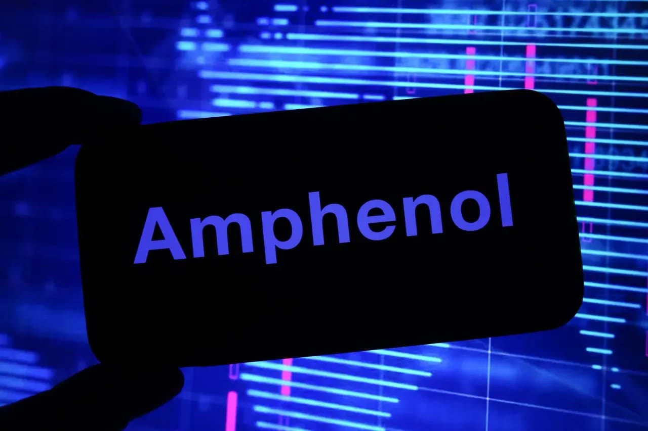 Amphenol Reportedly Closes In On $10.5B Buy Of CommScope Broadband ...