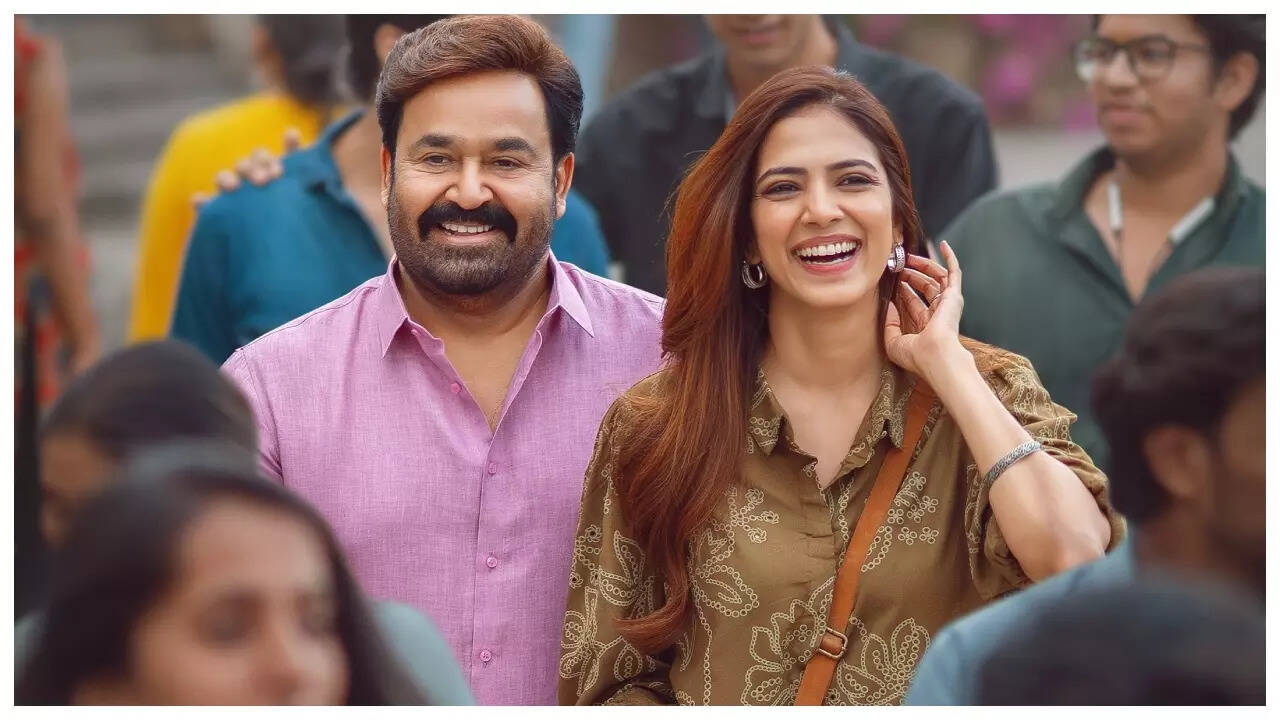 HBD Malavika Mohanan: Mohanlal shares heartfelt wishes to ...