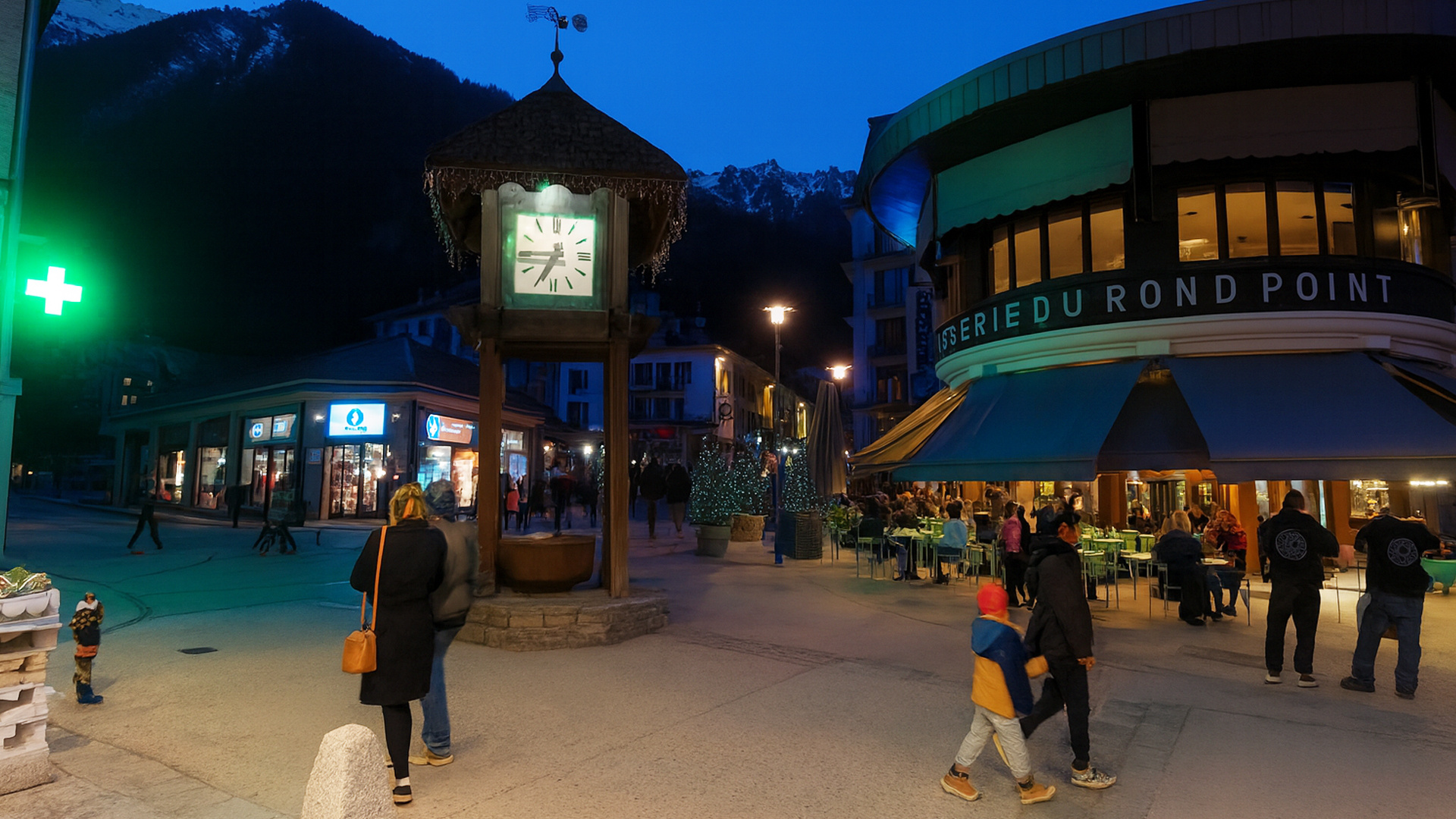 Chamonix Mont Blanc – Evening Stroll in France’s Iconic Alpine ...