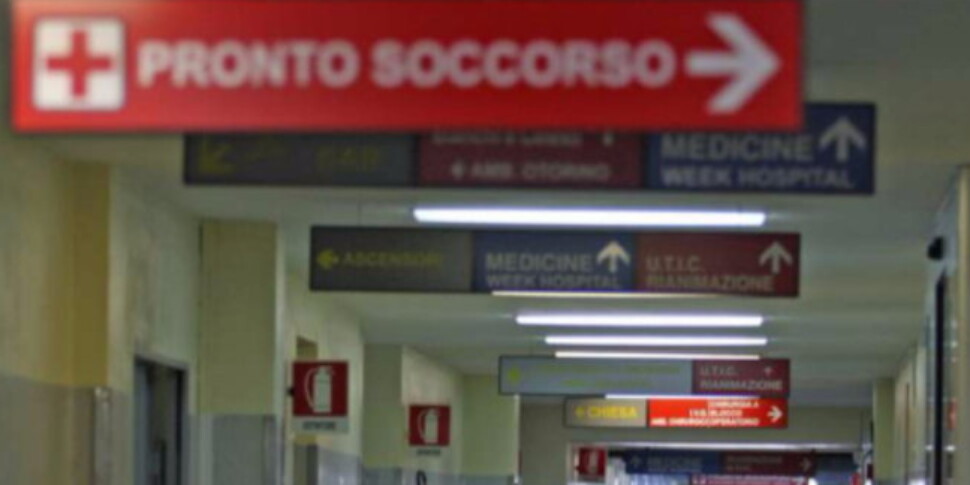 Catania, scontro auto-scooter in via Forcile: muore una donna