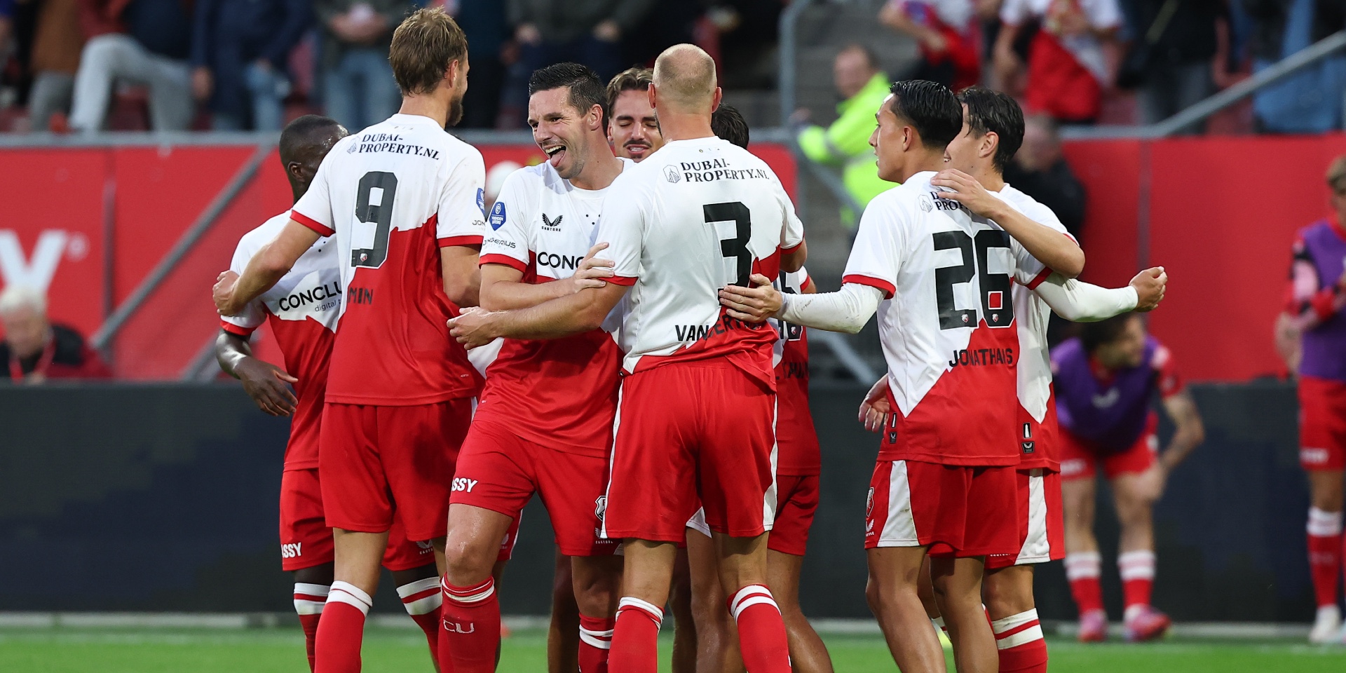 Waar en wanneer kijk je naar de Europa League-play-offs van FC Utrecht?