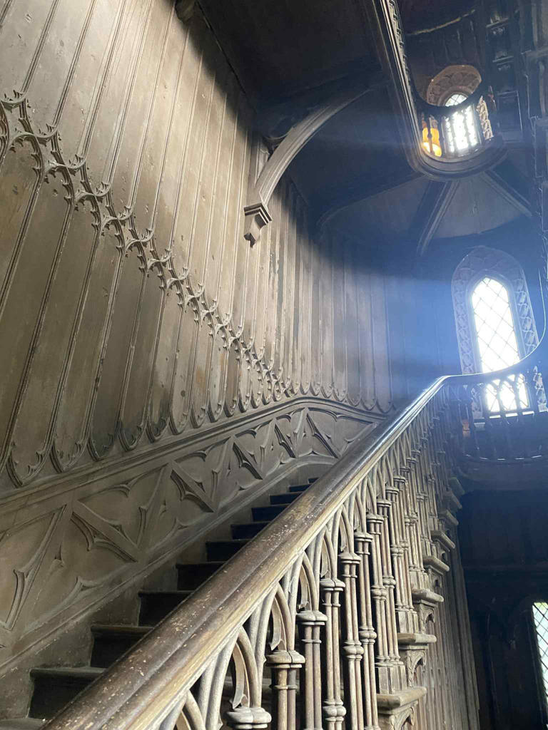 The little girl who 'haunts' the castle in Wednesday
