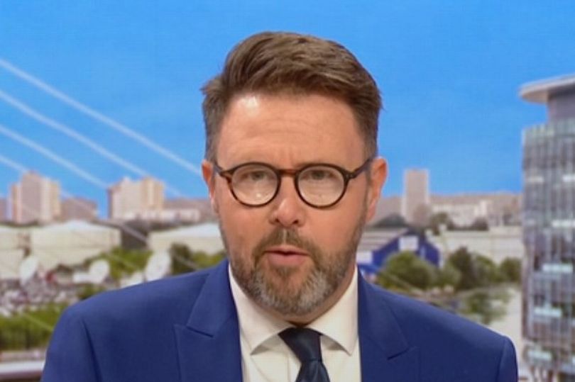 BBC Breakfast's Jon Kay makes 'breaking news' announcement minutes into ...