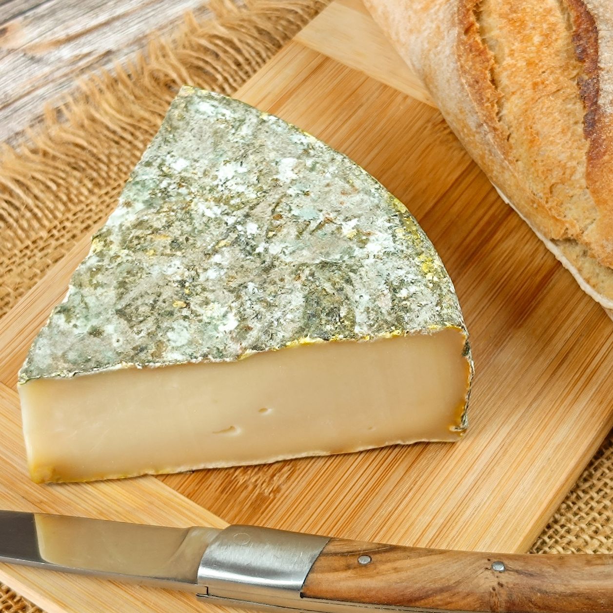 5 règles d'or à savoir pour reconnaître un bon Saint-Nectaire fermier ...