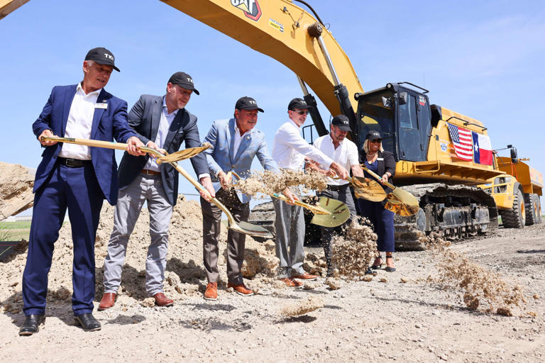 A timeline of McKinney’s airport expansion from the 1970s to today