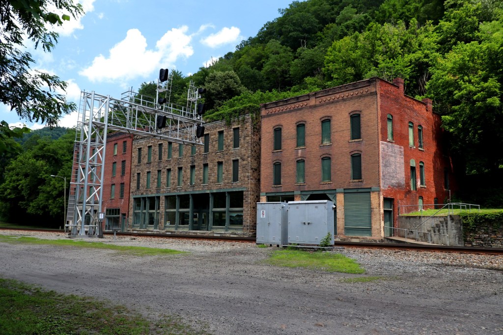 The best lines to deter a spam caller