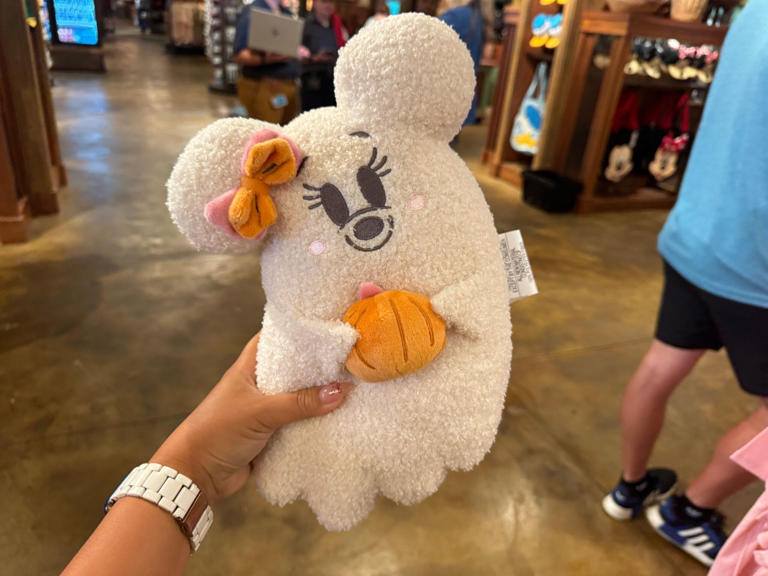 New Pastel Halloween Merchandise Collection Now Available at Walt ...