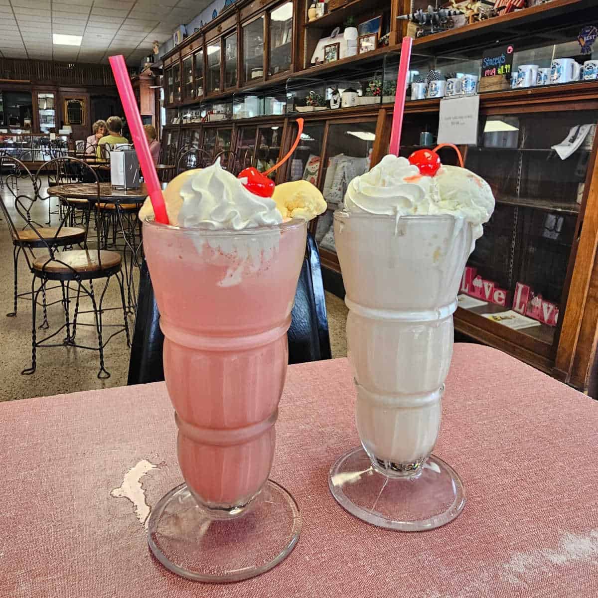 Stacey's Olde Tyme Soda Fountain: Foley's nostalgic ice cream and lunch ...