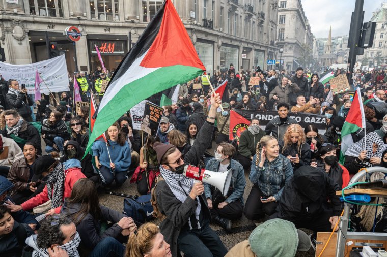 Netflix fans rush to binge the ‘gripping’ psychological drama that’s ...