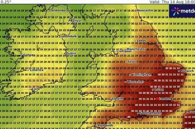 UK weather maps show exact date tropical 32C heatwave to blast Brits ...