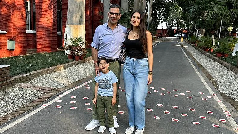 Sunjay Kapur’s stepdaughter Safira drops Chatwal surname; how does that ...