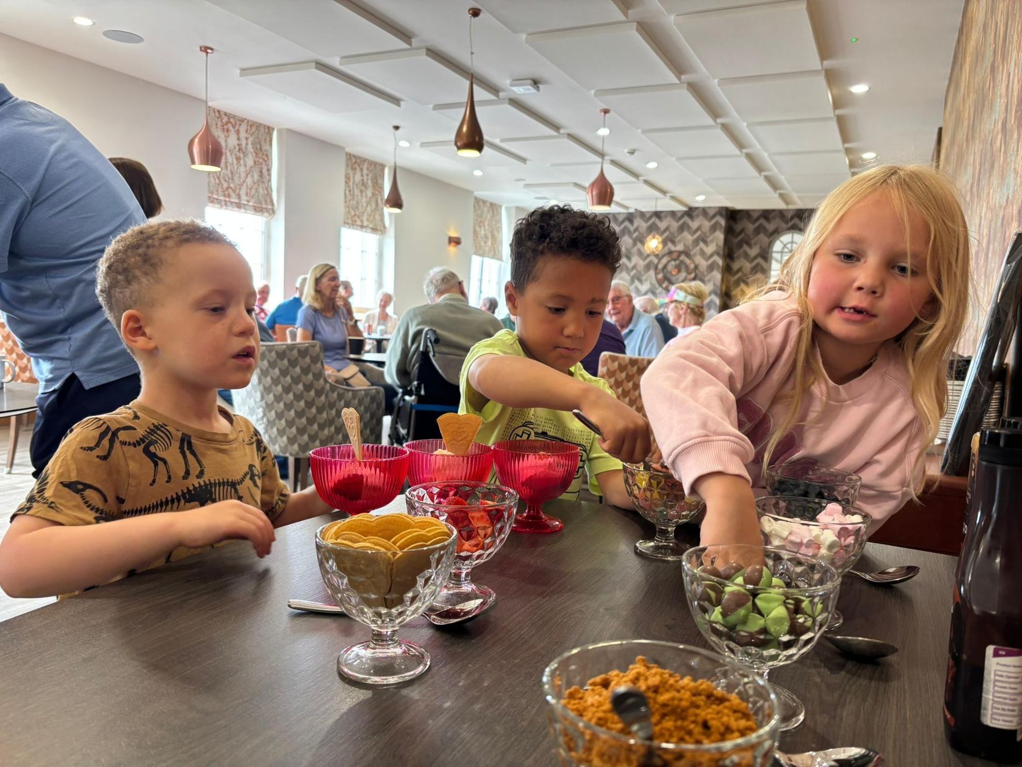 Homeowners bury time capsule for future generations to uncover