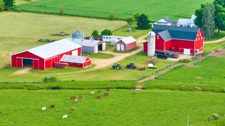 10 Small towns where life costs less (and still feels good)