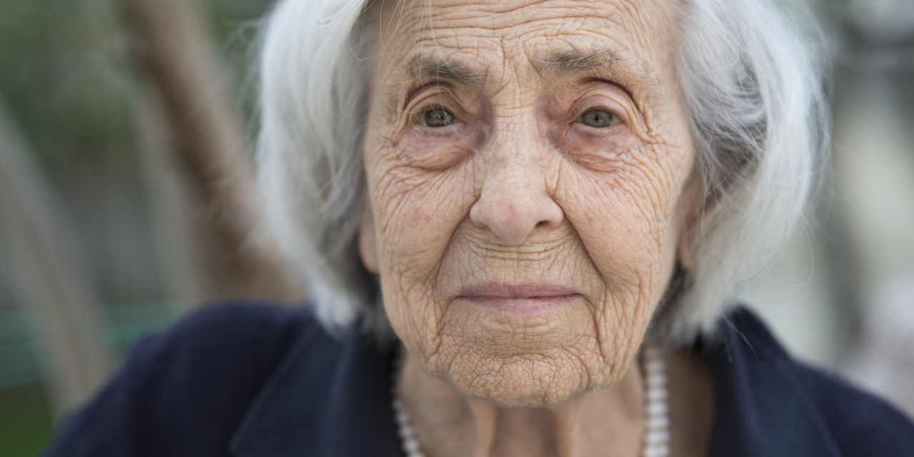 ‘She lives alone’: My mother-in-law, 86, gets $1,300 in Social Security ...