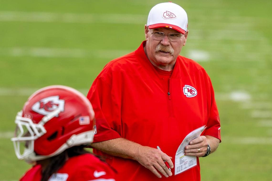 Chiefs-Lions betting line & prediction: The NFL's top-scoring offense ...