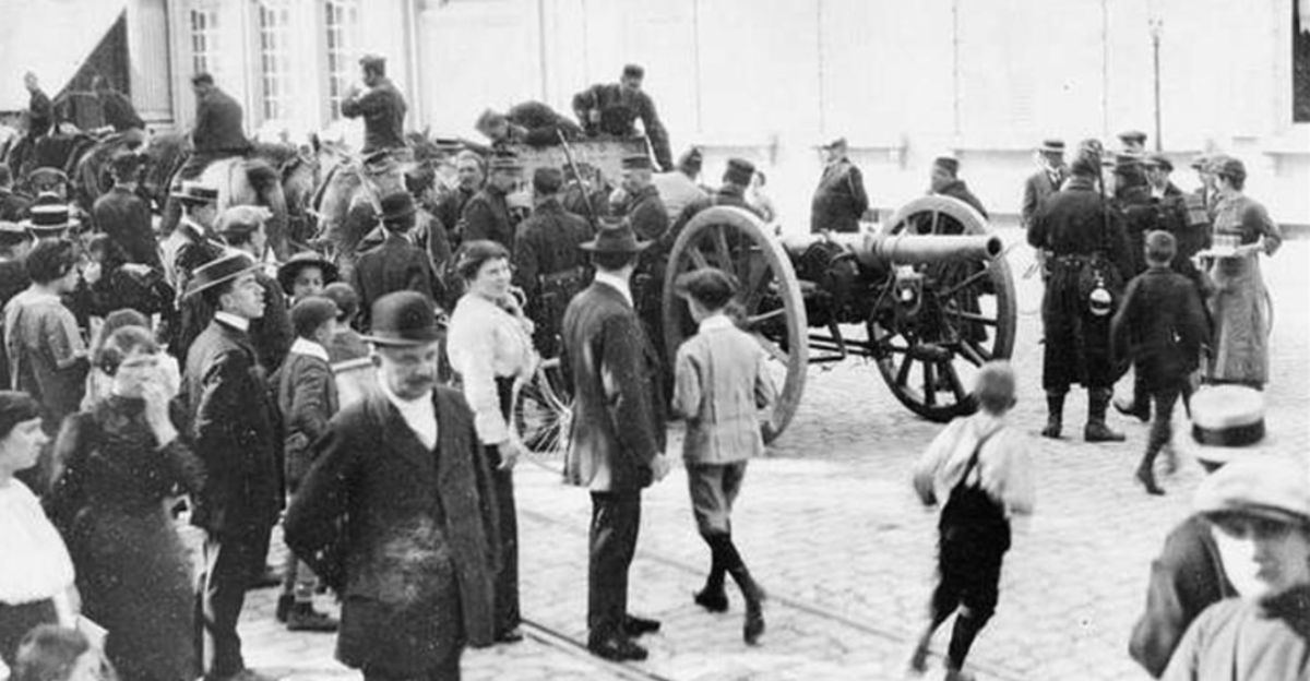17 Photos of Germany and Britain at the Outbreak of World War I