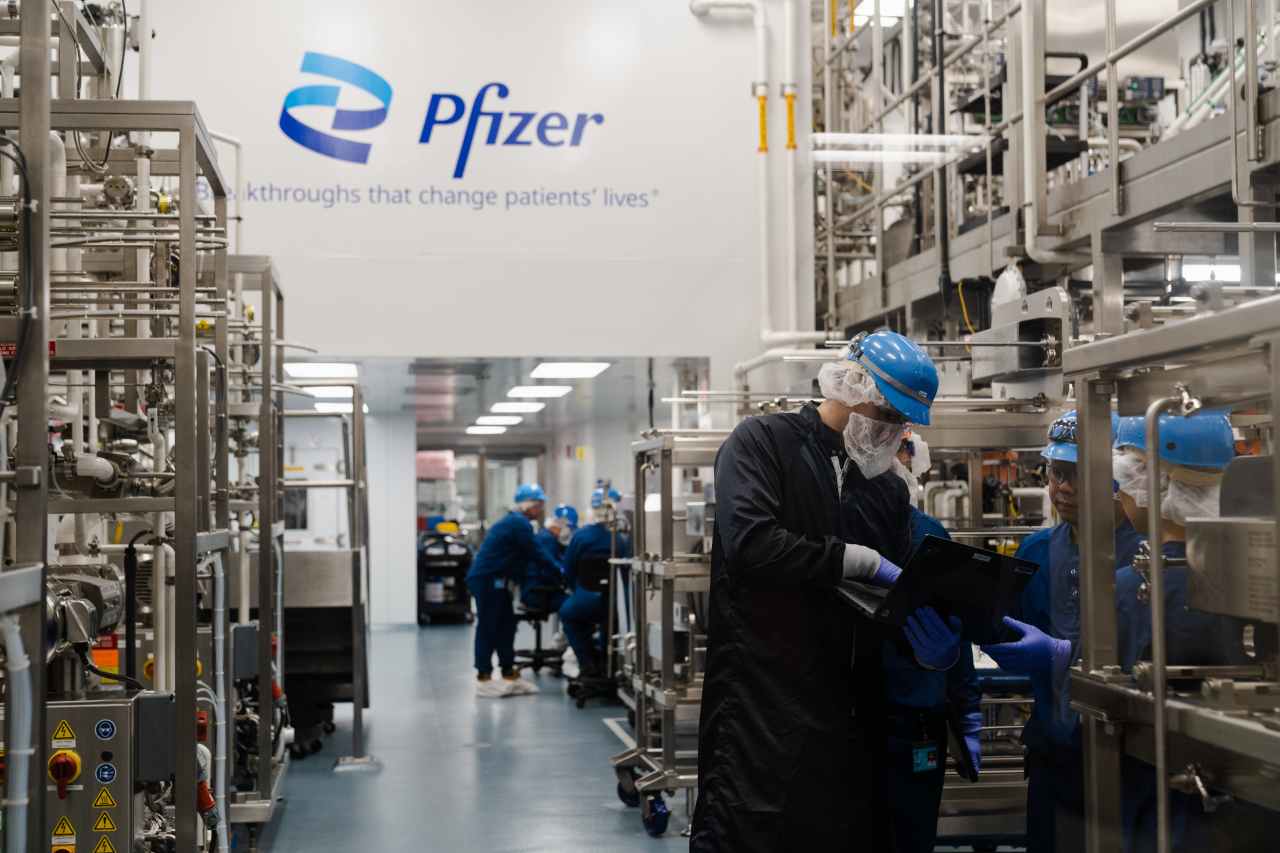 Pfizer Stock Rises as Earnings Smash Expectations. But These Challenges ...