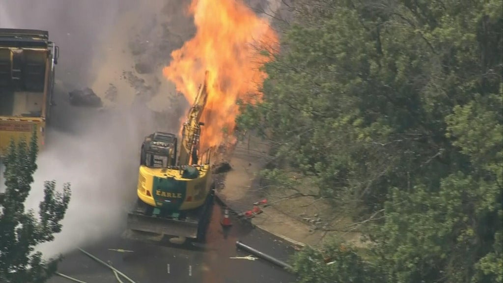 Construction crew strikes gas line, leading to leak and fire in Evesham ...