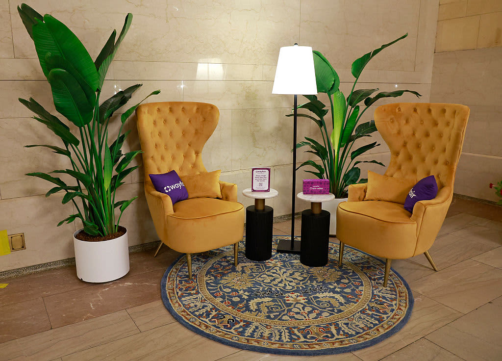 Wayfair Stock Jumps as Earnings Top Expectations. Is the Covid-Era ...