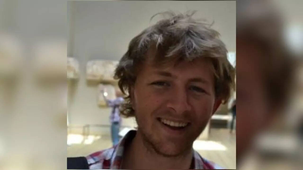 Andrew Tulloch education qualifications: The Sydney University medalist ...