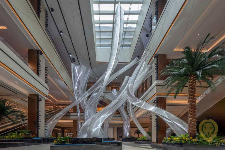 Solaire Resort North sets GUINNESS WORLD RECORD™ for Largest Glass Tube ...