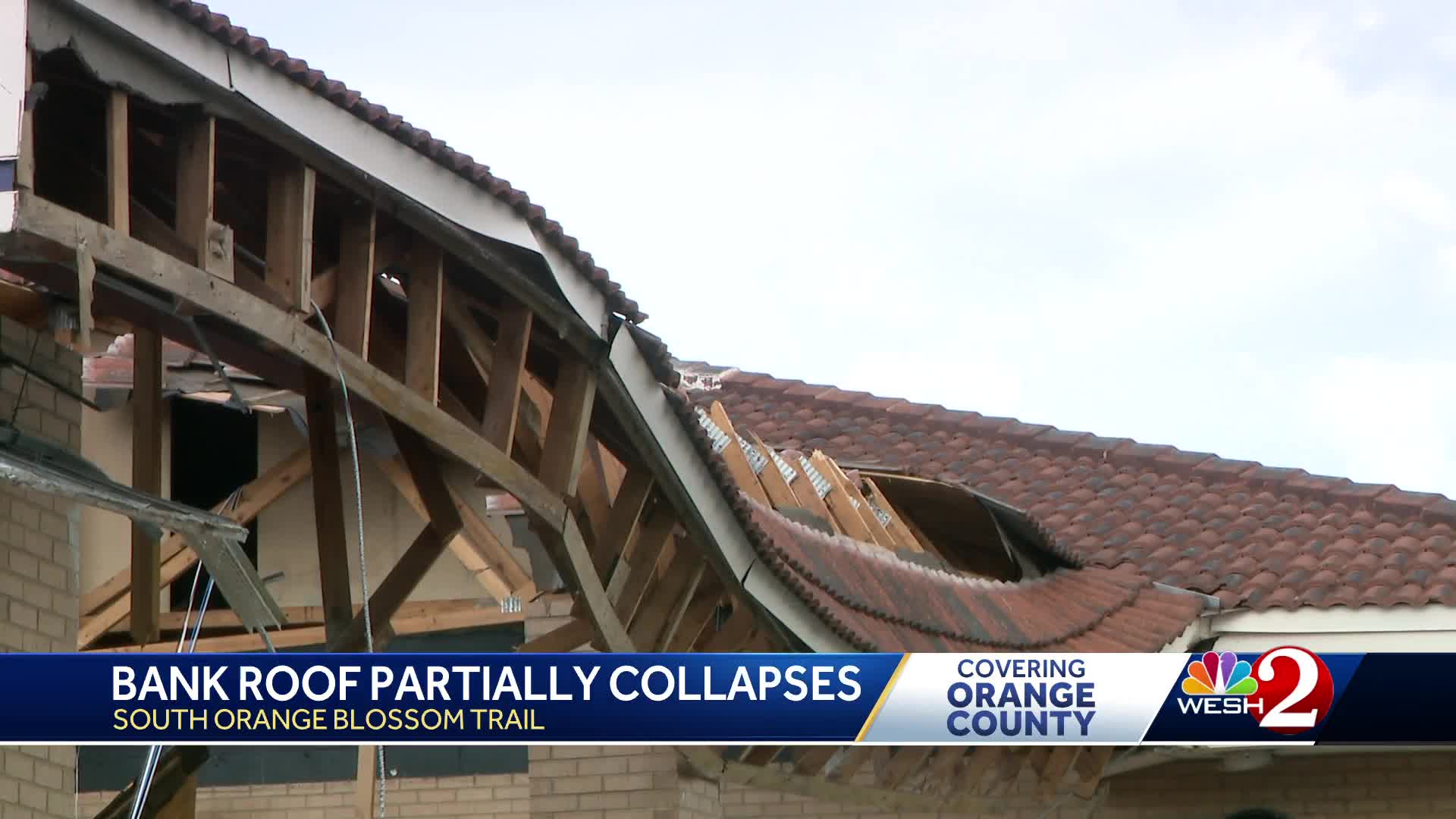 Roof collapses on bank drive-thru in Orange County