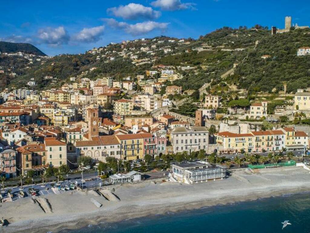 A Savona “WhyBioexperience”, a Noli “Il borgo delle idee” e il ...