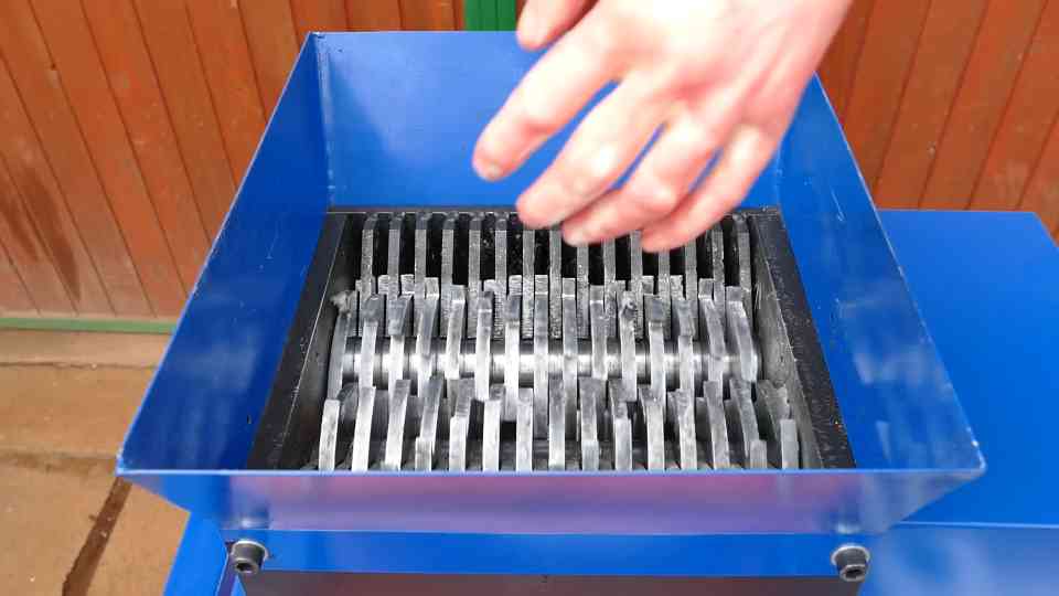 SHREDDING PLASTIC HANDS!