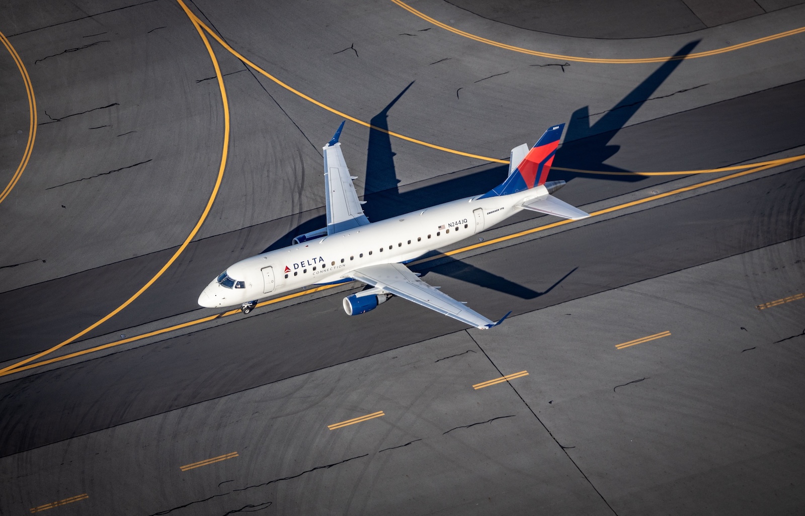 Delta Adds Flights for 2026 Holiday