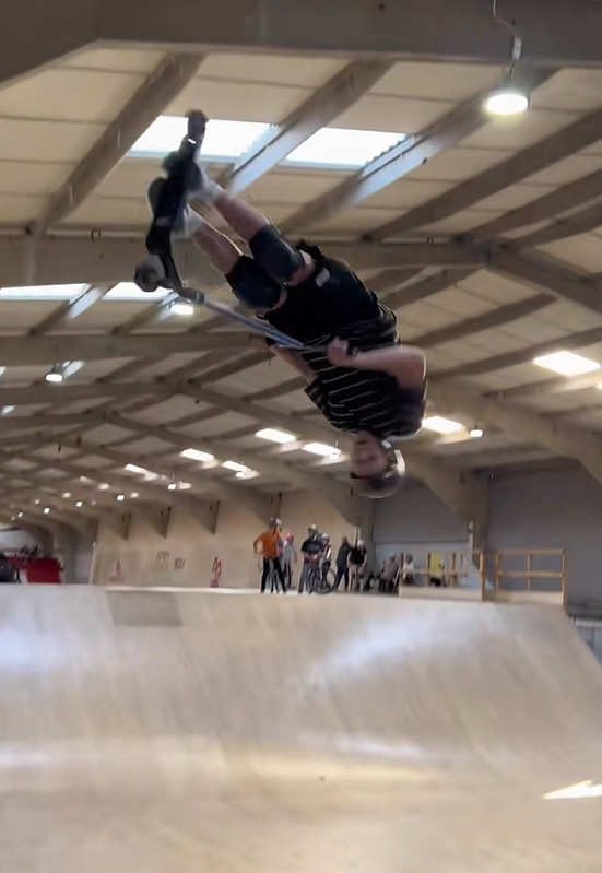 Skatepark Scooter Fails – Epic Compilation