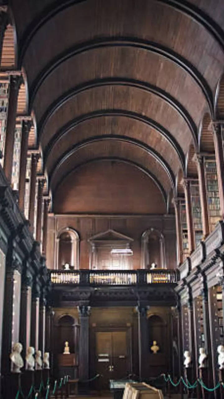 10 most beautiful libraries in the world