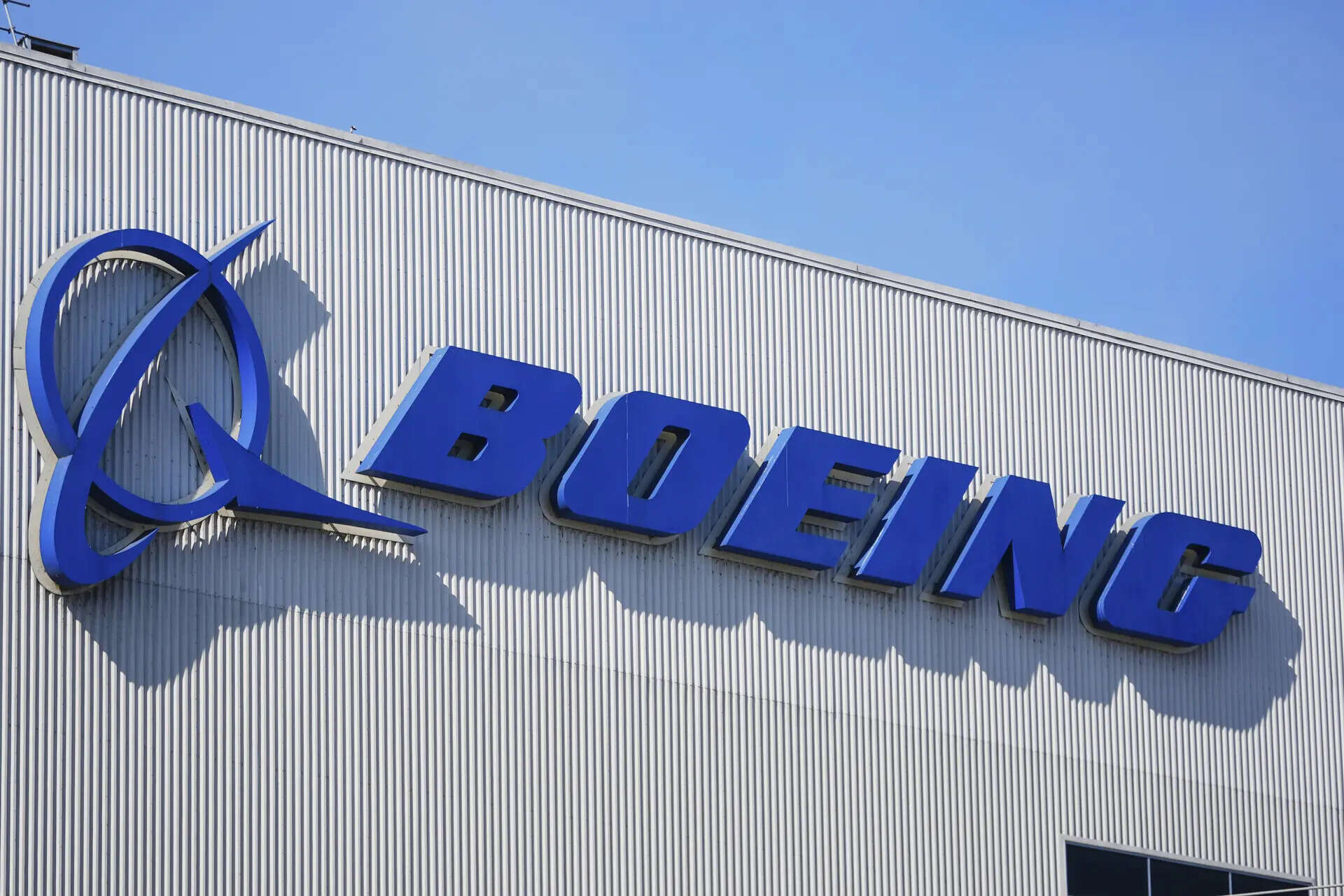 ‘Enough is enough’: 3,200 Boeing workers build fighter jets go on ...