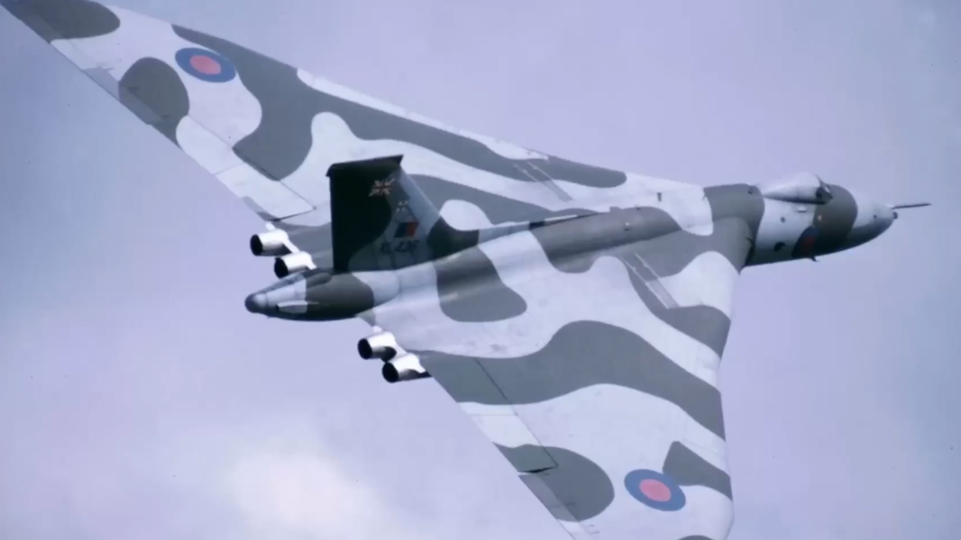 Vulcan B2: 53,000 Feet, 15,500lb Bombs, and a 1.1 Megaton Payload