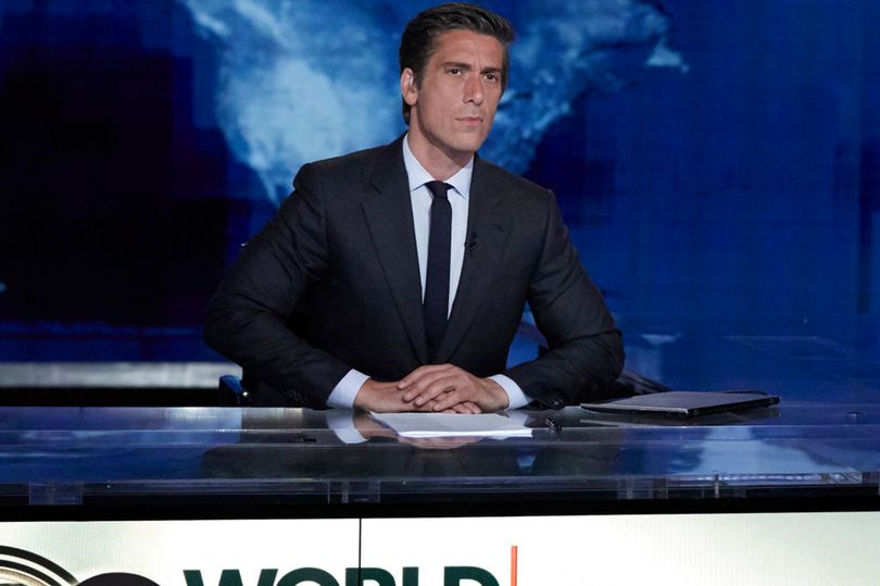 ABC's David Muir has fans in a frenzy with new vacation photo as they ...
