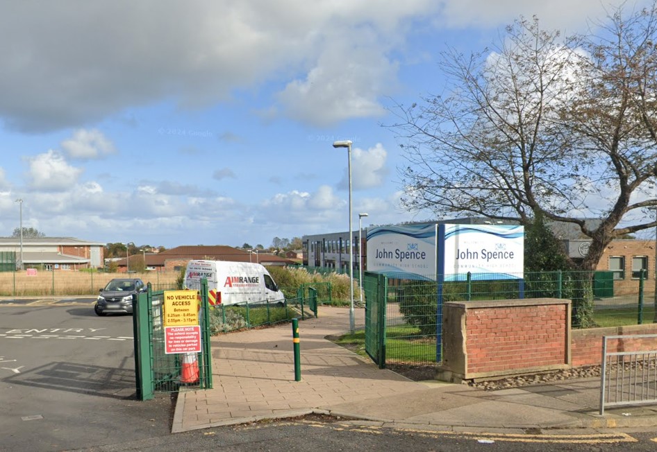 North Tyneside school 'locked down' after man with suspected weapon ...