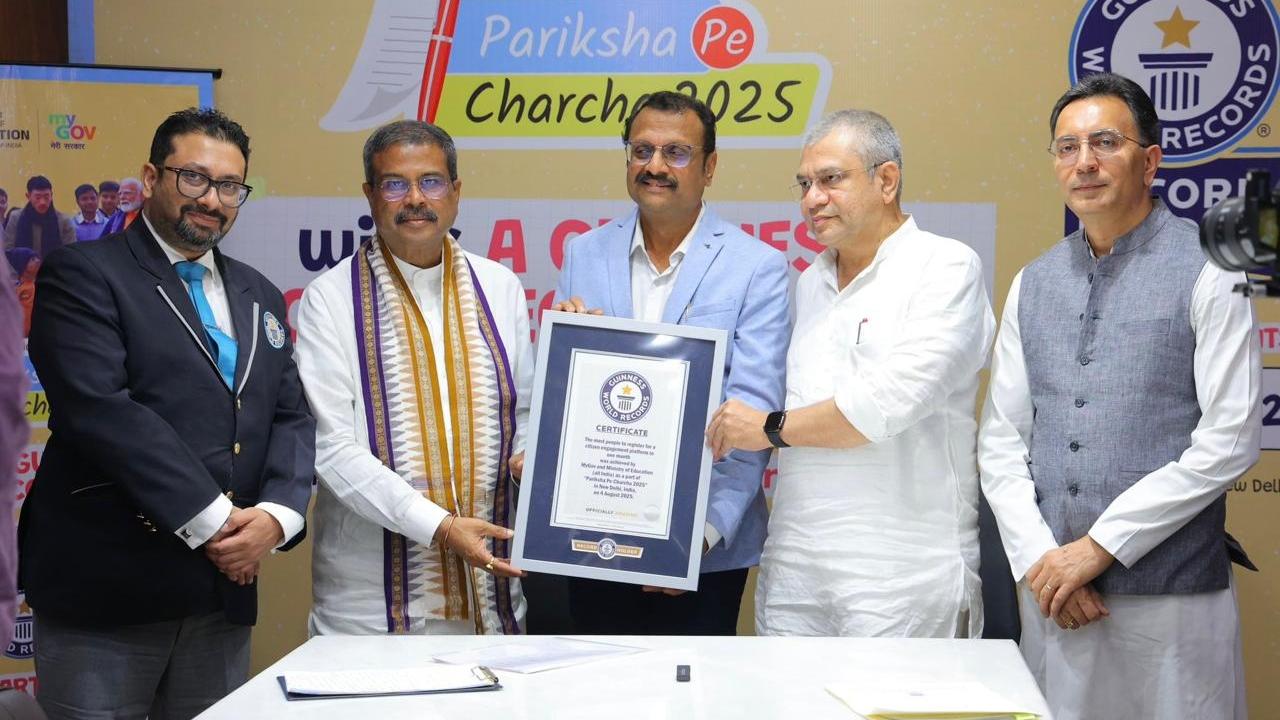 PM Modi`s Pariksha Pe Charcha enters Guinness World Record