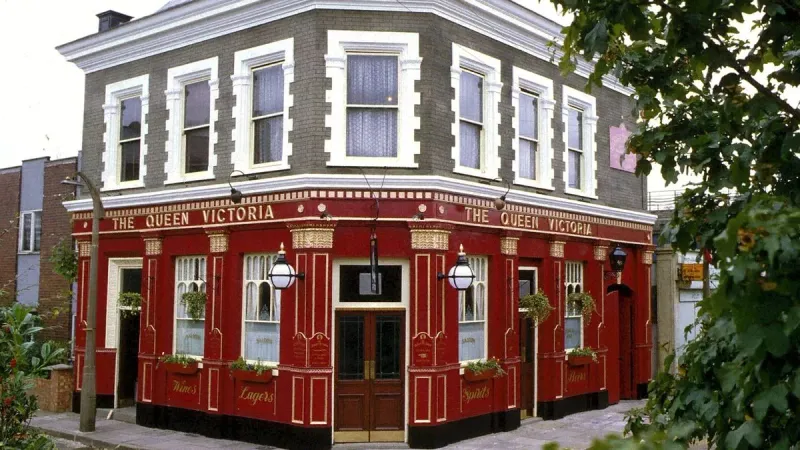 11 Most Iconic Meals From British TV Shows