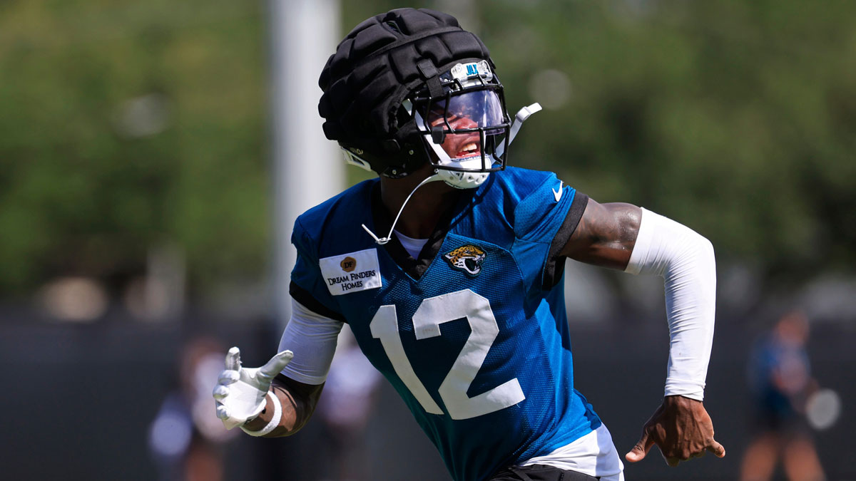 Jaguars’ Liam Coen makes ‘never-before-seen’ Travis Hunter revelation