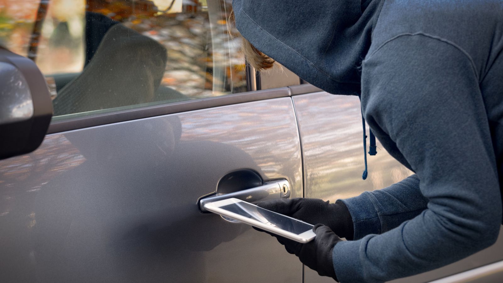 10 clues that tell car thieves your vehicle is an easy target